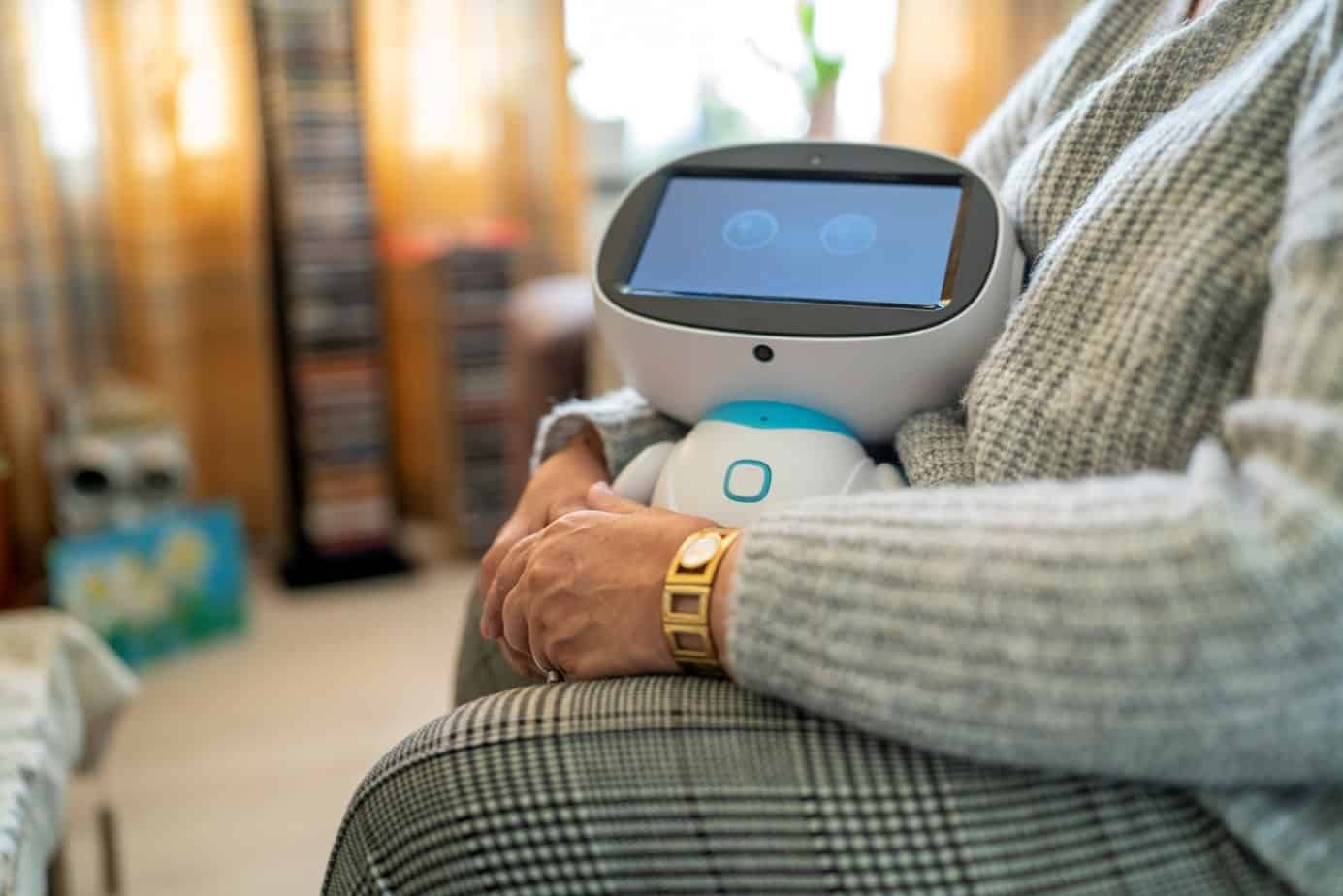 Sociale robot inzetten als collega in de zorg